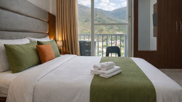 Quarto Duplo Deluxe, varanda, vista para a montanha | Vista para a montanha