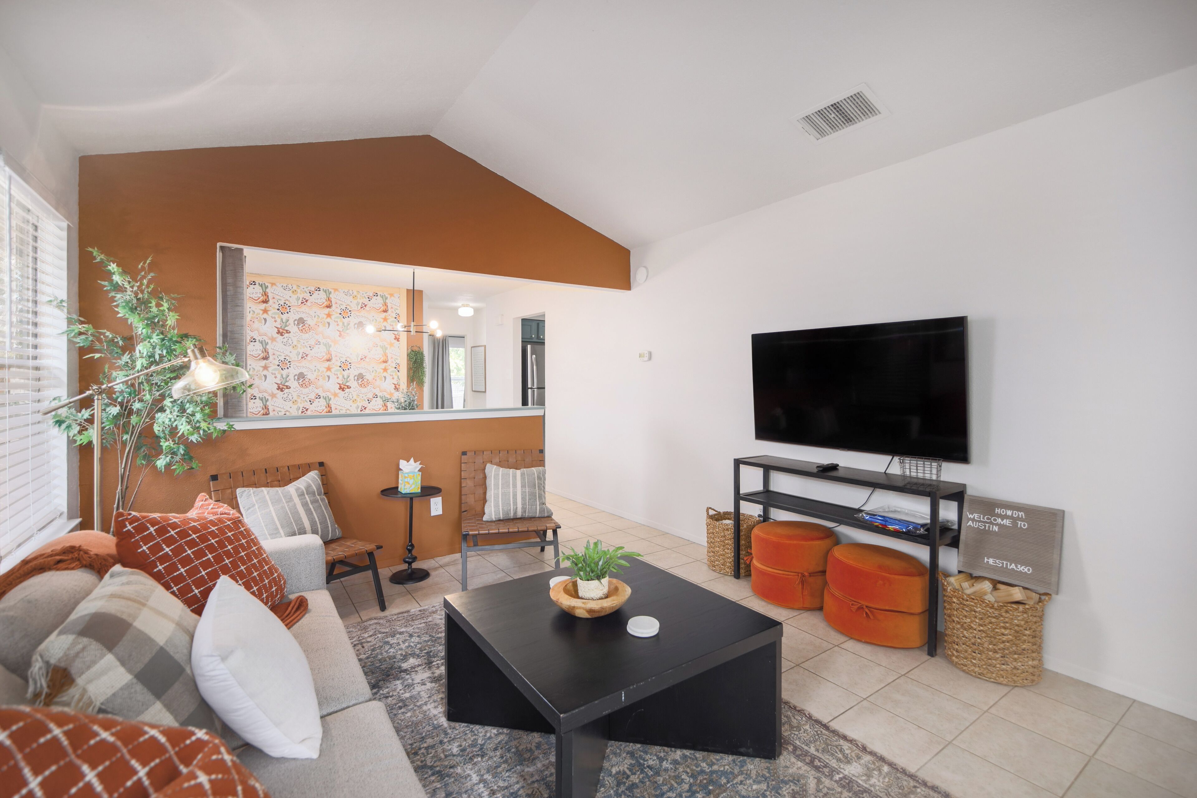 Hestia: Clean, Modern & Pet Friendly! Fast Wifi - Cedar Park, TX