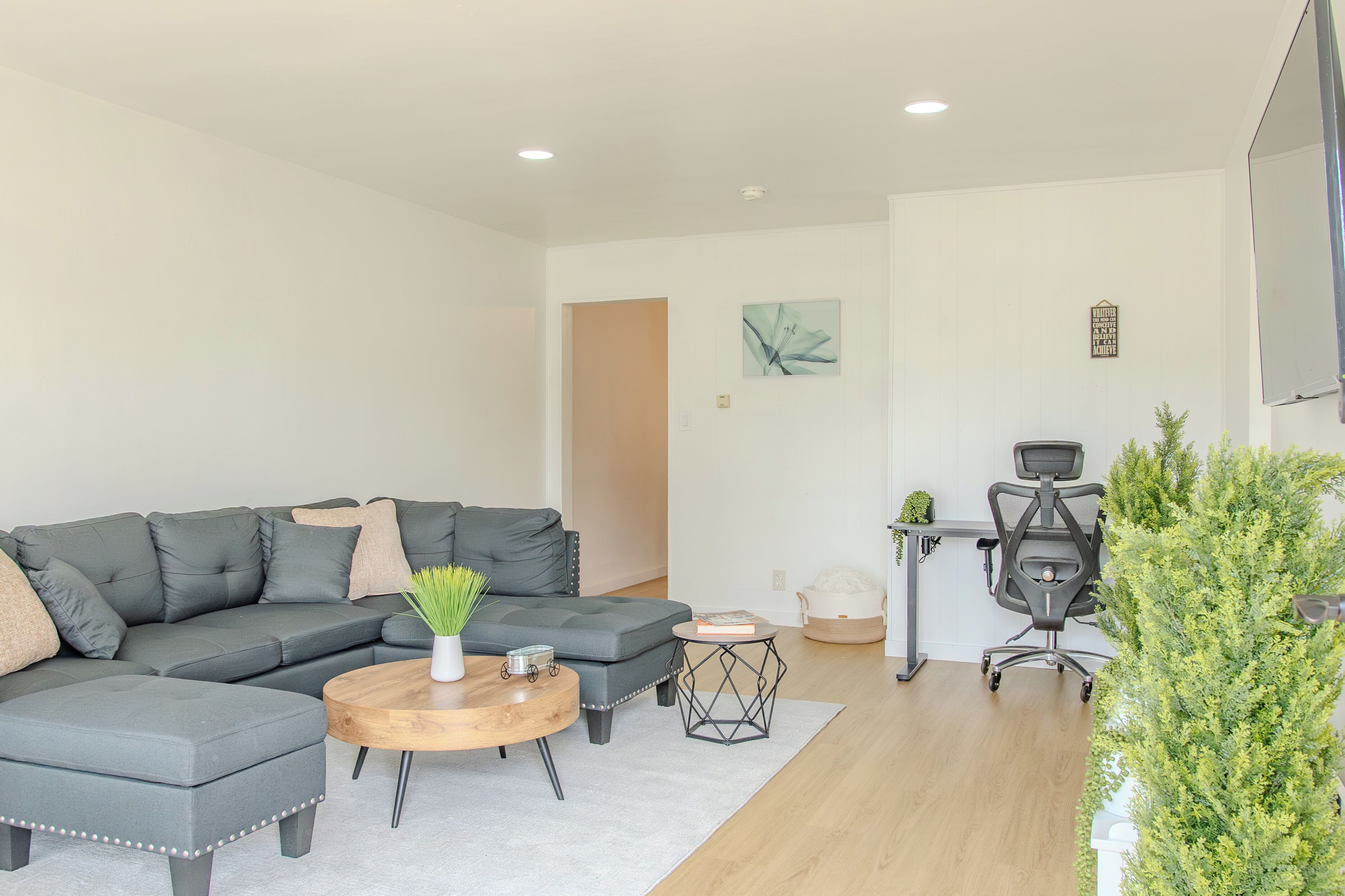Cozy, Private &Safe 1bed Home - 2 Min From Dtr&ucr - Riverside, CA