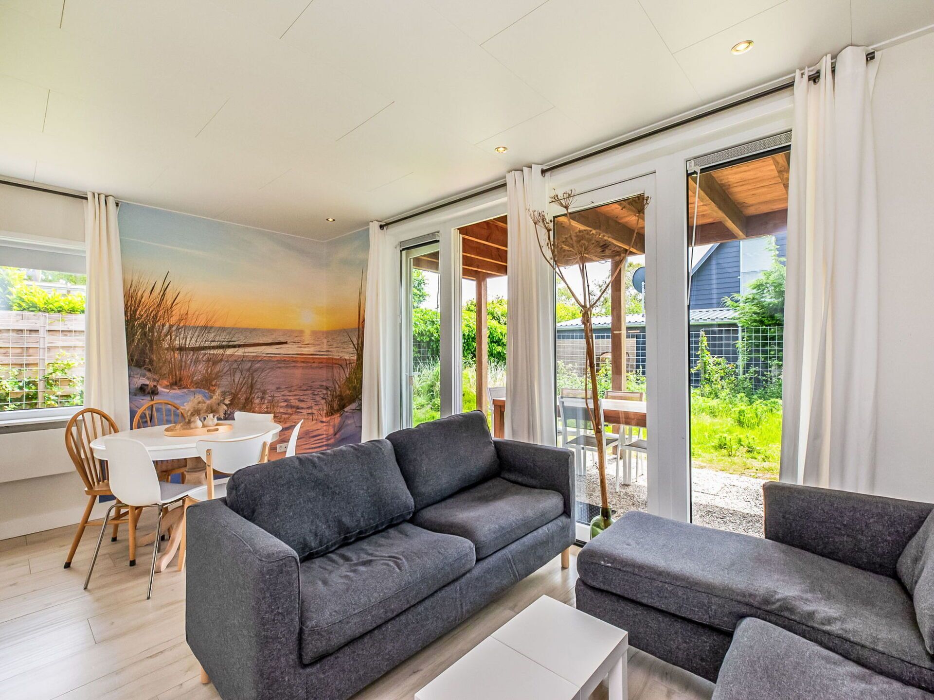 Wonderful Private Villa For 6 Guests With Wifi, Tv And Terrace - Renesse