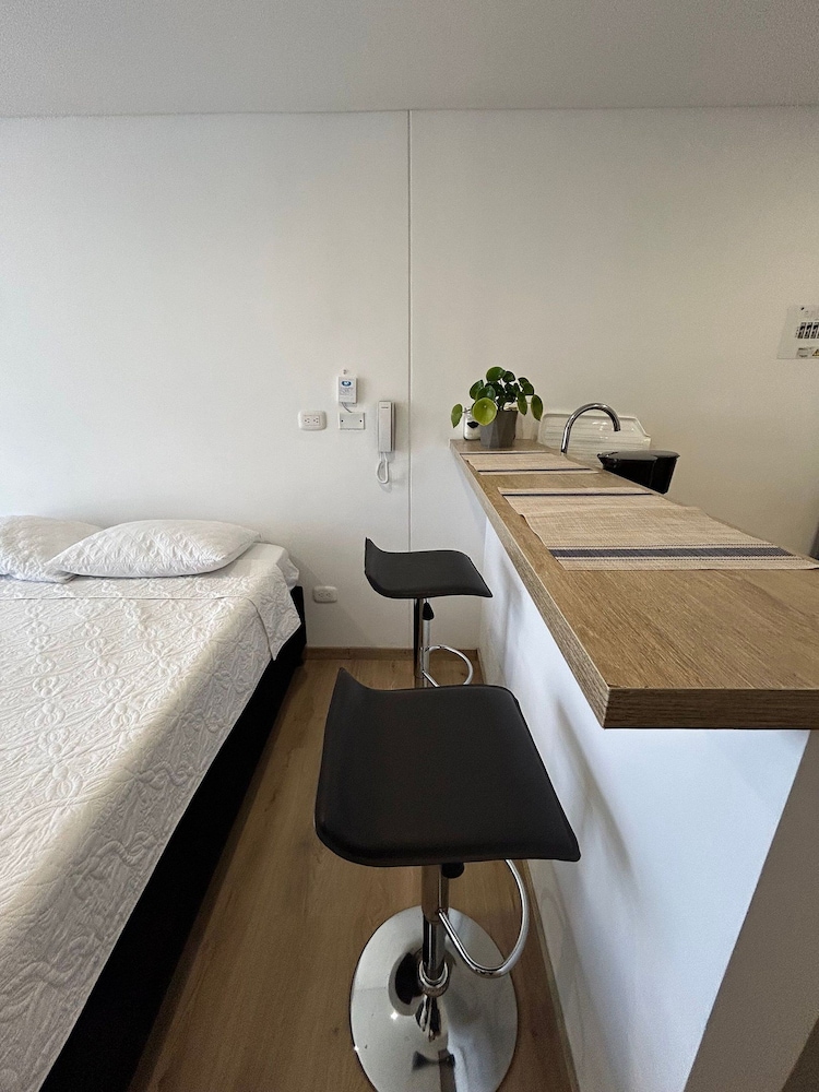 Sophisticated with a Prime Location - Stratum 5 - Manizales | Vrbo