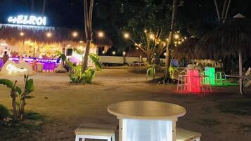 Quarto Individual, vista para o resort | Vista para o pátio