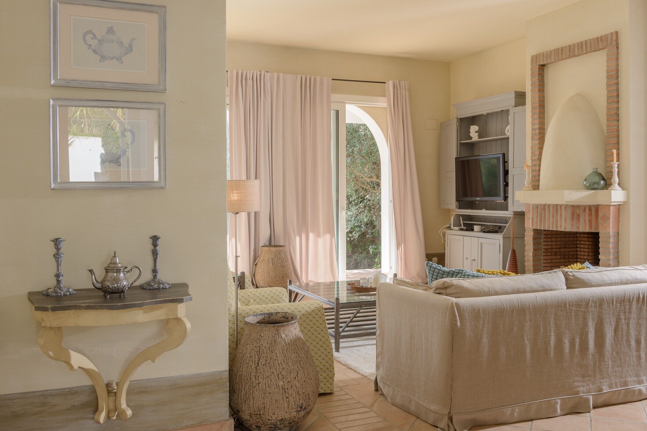 Villa 'Lirio' Con Vistas A La Montaña, Wi-fi Y Aire Acondicionado - Benalup-Casas Viejas