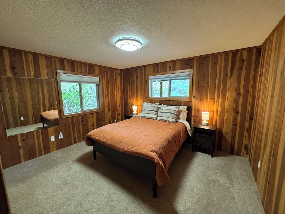 Como View Cabin - 2 bedroom cabin, epic views, close to fishing access ...