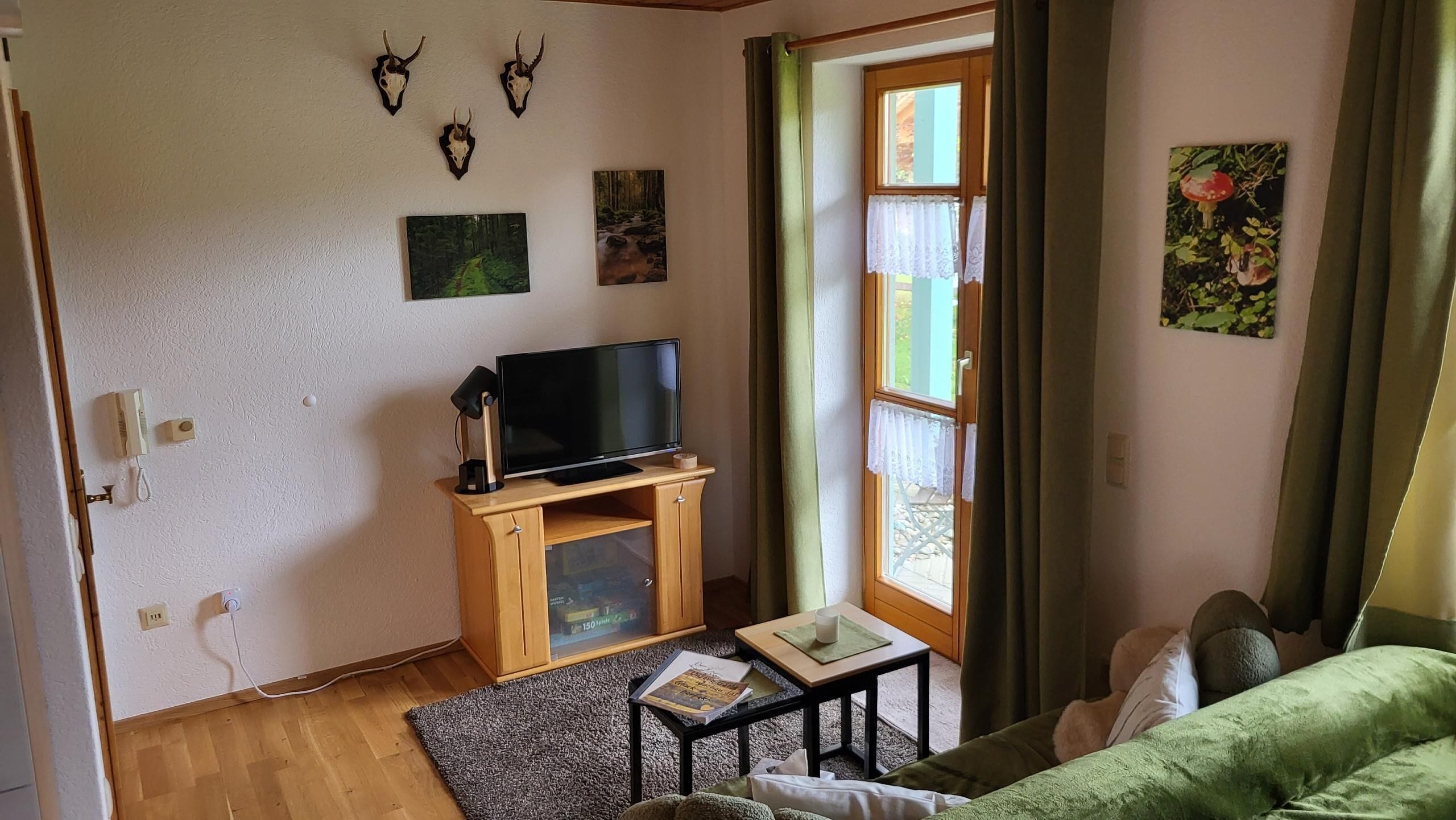 Gemütliche Ferienwohnung (30qm) Mit Terrasse - Lohberg