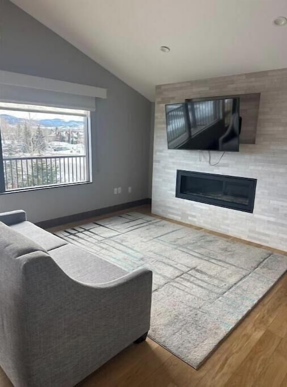 Fantastic Condo Unit A With Full Kitchen And Great View Balcony - Frisco, CO