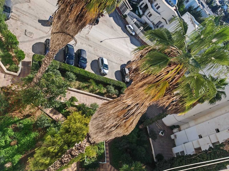 Apartment With Breathtaking View Of The Gulf Of Tunis, Embassy Residential Area - Tunis