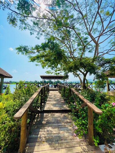 Platinum Blue Island Resort