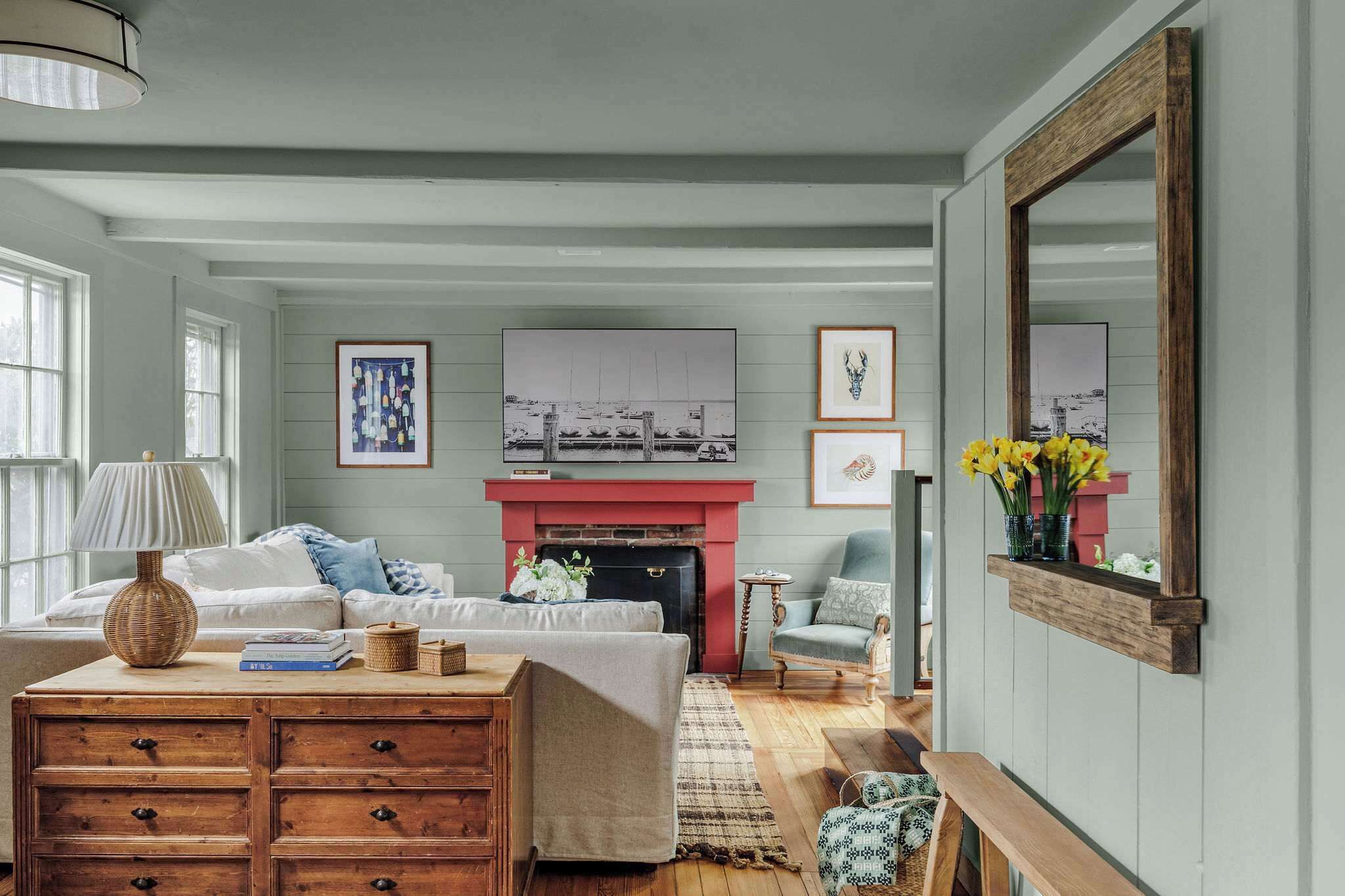 Beautiful Historic Home | Heated Pool & Hot Tub - Nantucket, MA