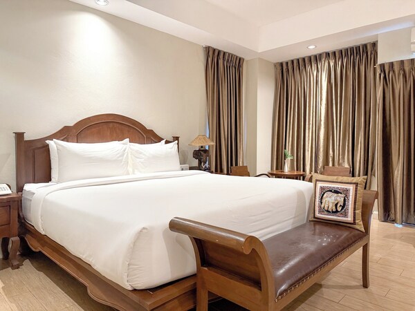 Kokhaburi Hotel - Lampang