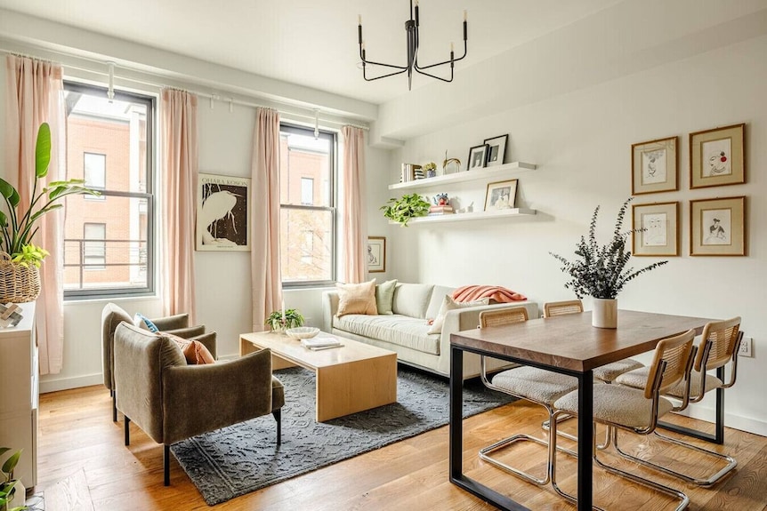 Lux Condo Near Washington Park | Walk Everywhere - Cincinnati