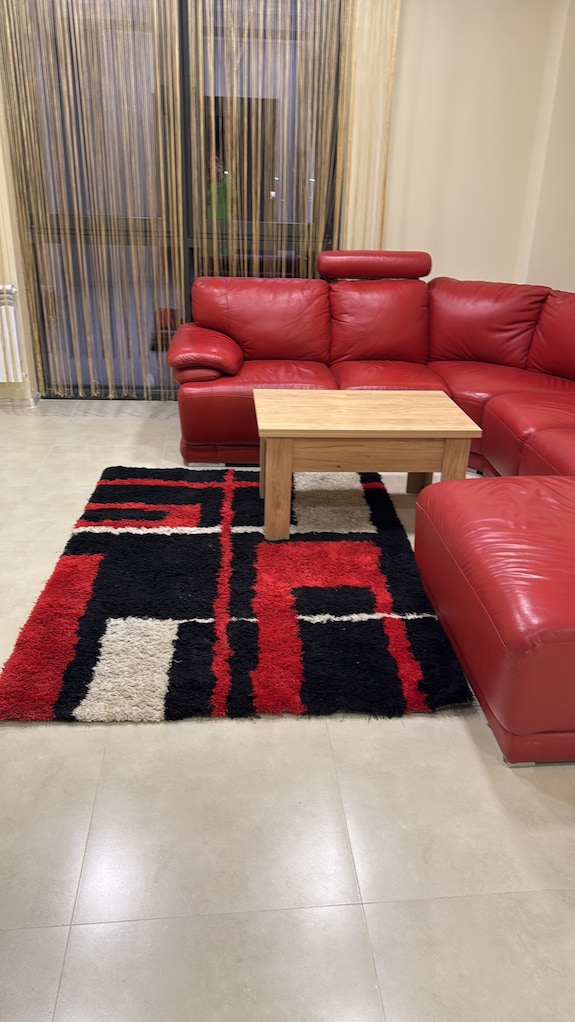 Cozy 1-bedroom Apartment In Charming Yerevan With Ac, Wifi - Jerevan