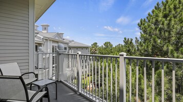 Apartamento em Condomínio Fechado, 1 cama king-size e sofá-cama (Lasata Grand Sand Dollar) | Terrenos do alojamento