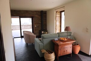 Casa | Roupas de cama premium, espaço de trabalho para notebook