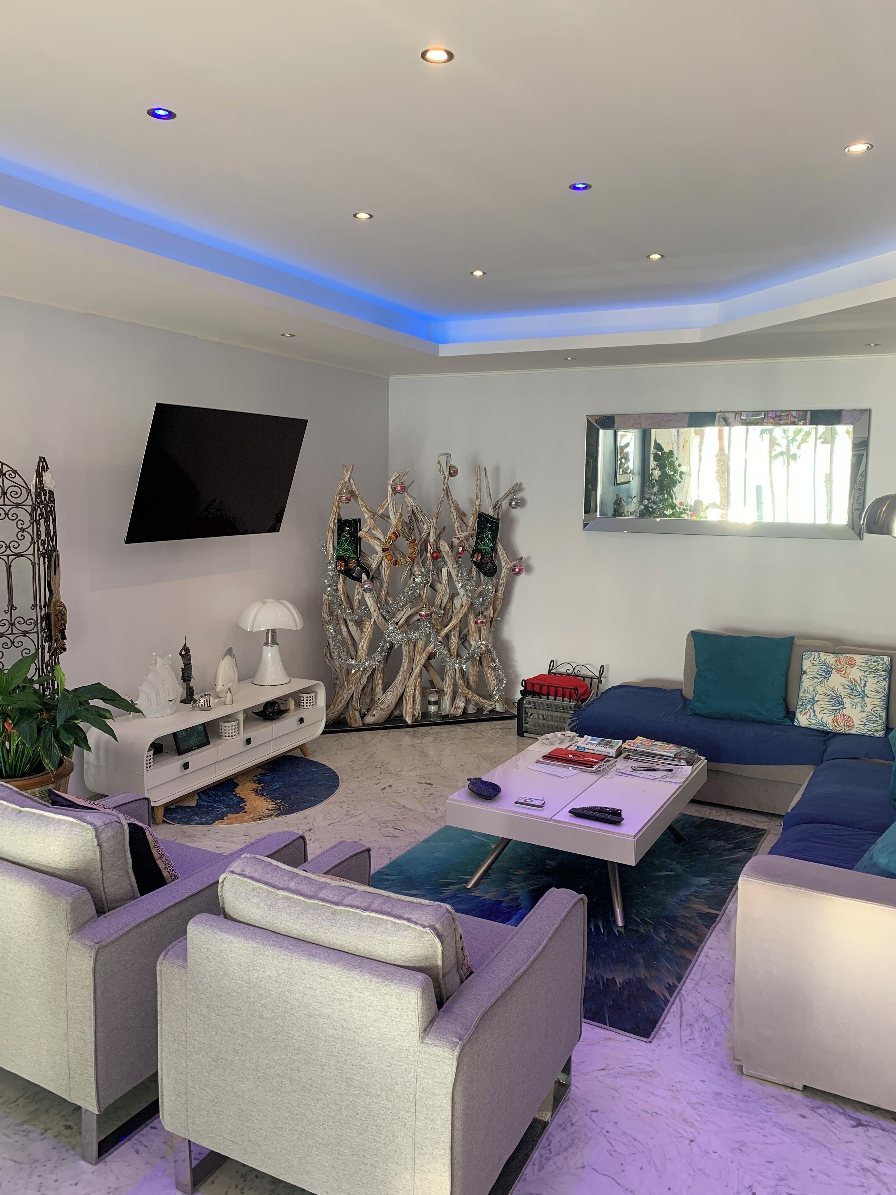 Seafront T4 Apartment.    Luxury Residence - La Ciotat