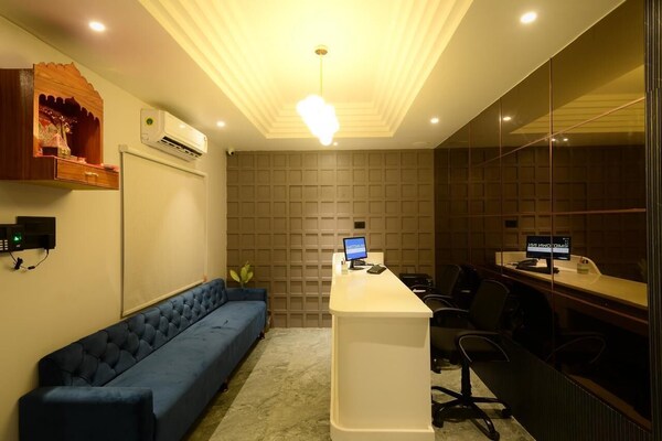 Midtown Inn - Guwahati