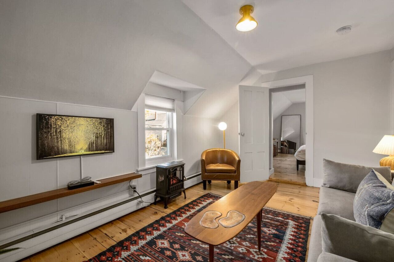 West-end Gem 2br Live Like A Local In Portsmouth - Portsmouth, NH