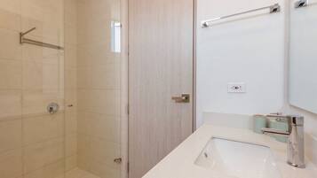Apartamento (QH03I) | Casa de banho