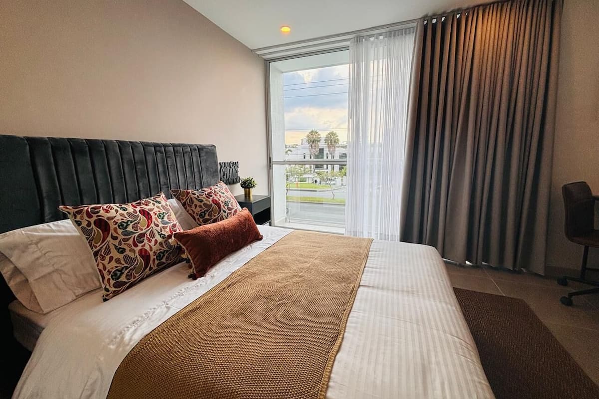 Apartamento luxo | 1 quarto, Wi-Fi de cortesia