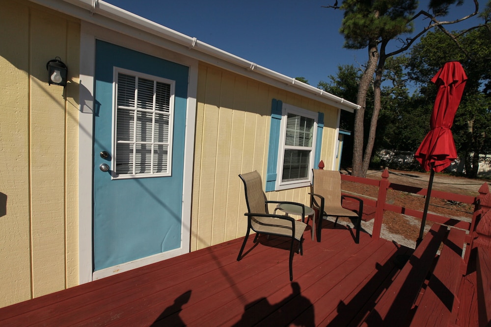 Bijou Bungalow - North Carolina