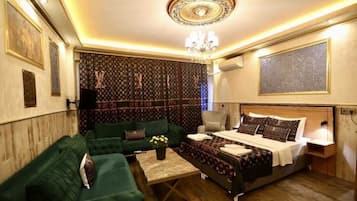 Apartamento, várias camas, varanda | 4 quartos, Wi-fi grátis