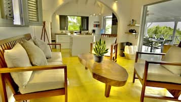 Villa Superior, vista para a praia | Sala de estar