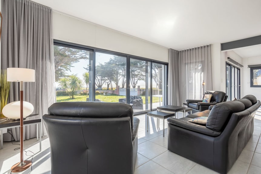 Le Bain De Mer - Vue Mer ; Plage à Pied ; Maison Spacieuse - Bénodet