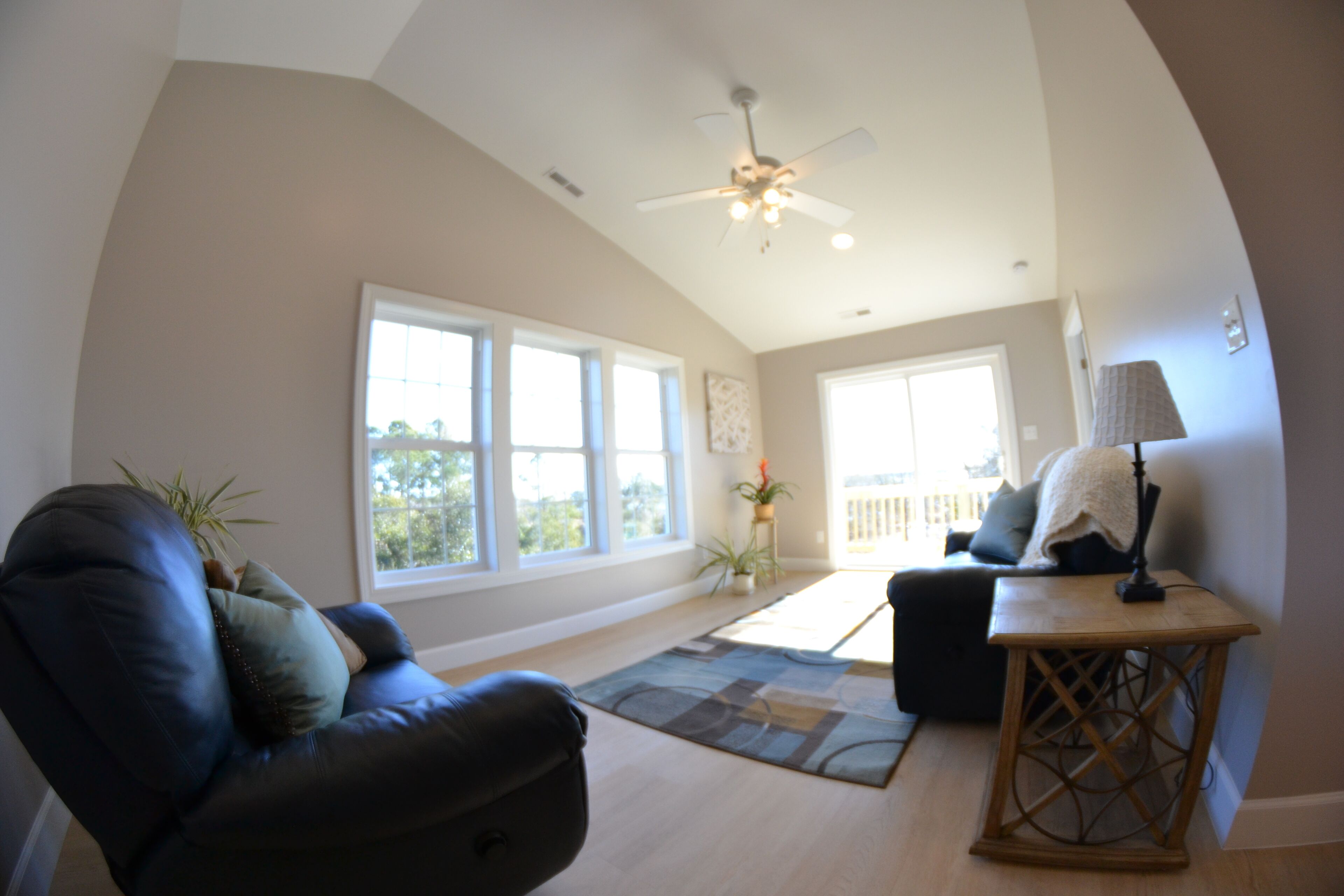 Spring Break Sale On Extended Stays With Beautiful Water Views - Cedar Point, NC