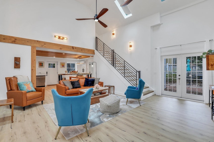 Stylish 2-bedroom House In Beaufort. Walk To Downtown. Fire Pit, Bikes, Grill - South Carolina