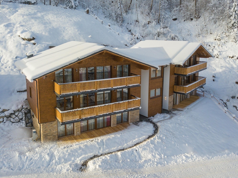 Charming Chalet In Salzburg On The Ski-slope - Wagrain