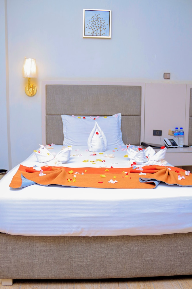 Yegezu Lejoch Hotel.com - Dire Dawa