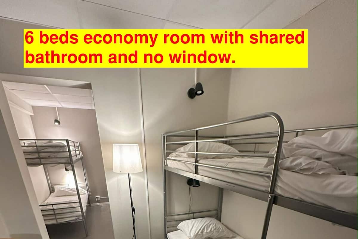 6-Bed Economy Room (shared bathroom, no windows) | Quartos insonorizados, Wi-fi grátis, roupa de cama fornecida 