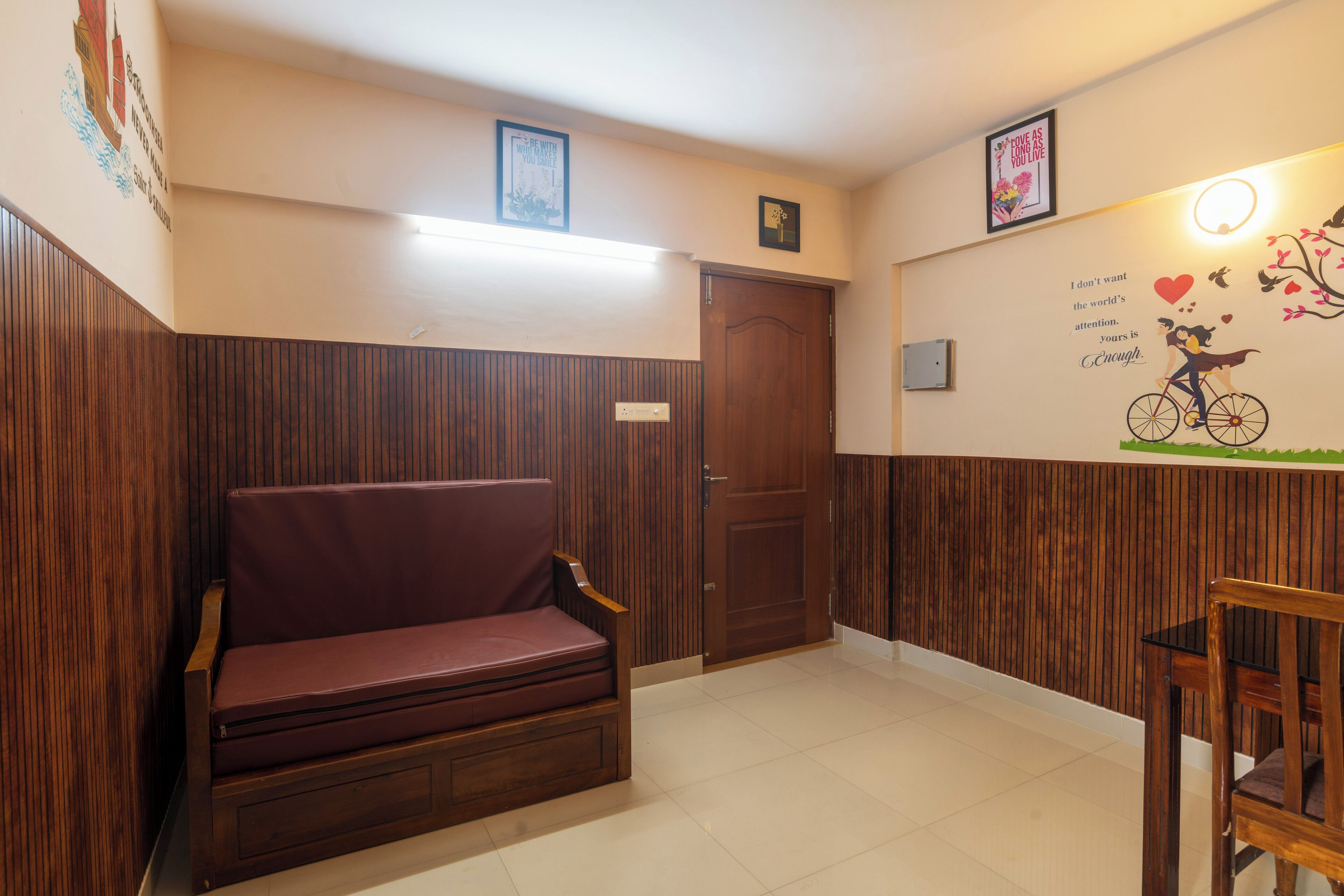 Deluxe One Bedroom Apartment  With Balcony - Opposite To Cochin Airport - Cochín