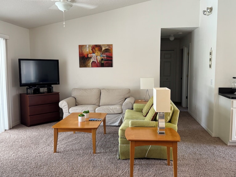 Family Friendly 4-bdrm House With Heated Pool On Lakeside Golf Course - Inverness, FL