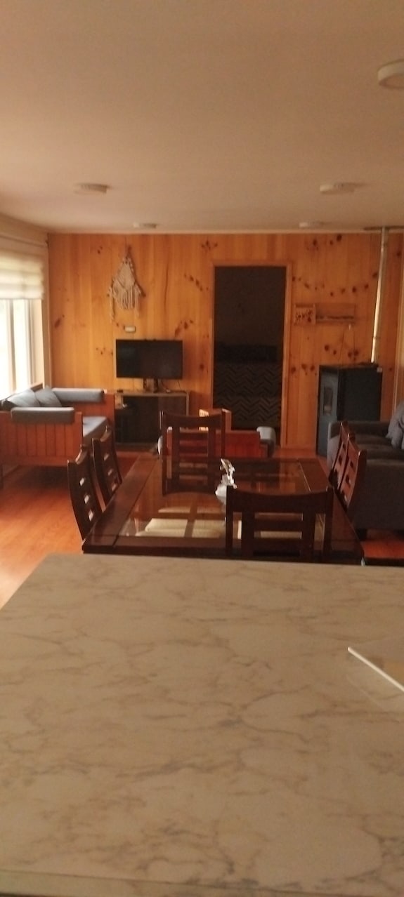 Casa Quillaipe \Ndescanso En La Puerta De La Carretera Austral - Los Lagos