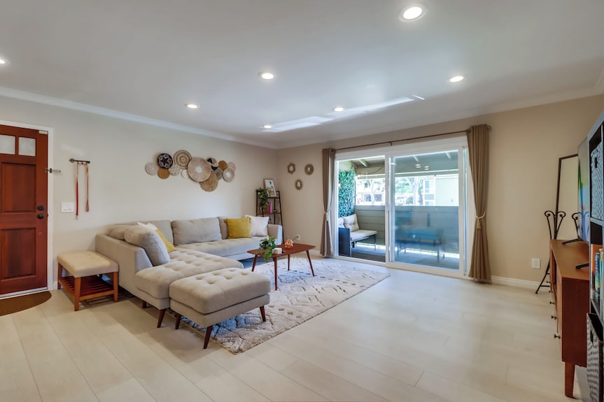 3br/2bth Garage, King, Crib, Pool & Hot Tub - National City, CA