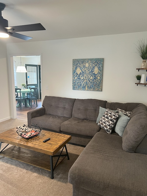 The Oak And Acorn 3 Bed, 2 Bath A Few Blocks From All Downtown Has To Offer! - Raleigh, NC