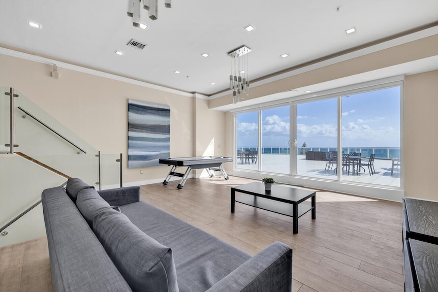 Shine Suites Balcony Duplex M12. - Miami Beach