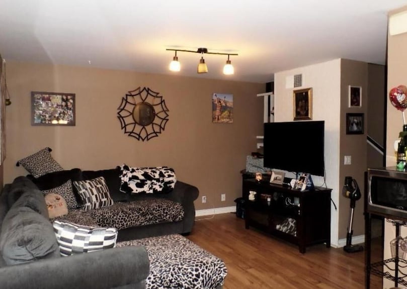 Soothing Townhome With Wifi In Spring Valley - Santee, CA