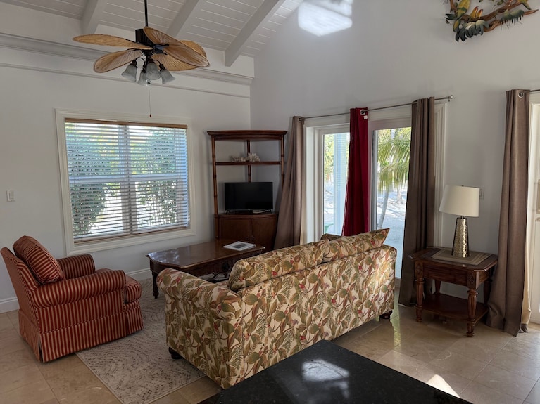 Cottage 5 - Charming Secluded Cottage, Large Pool, Tennis, Private Community - Caribbean