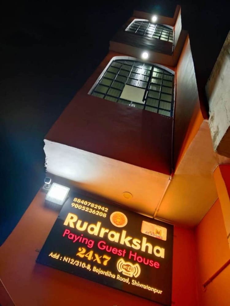 Rudraksha Paying Guest House - Varanasi