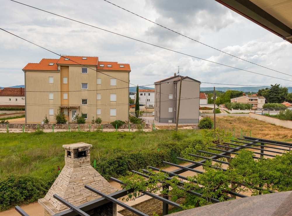 Charming Three Bedroom House Turanj - Sveti Filip i Jakov