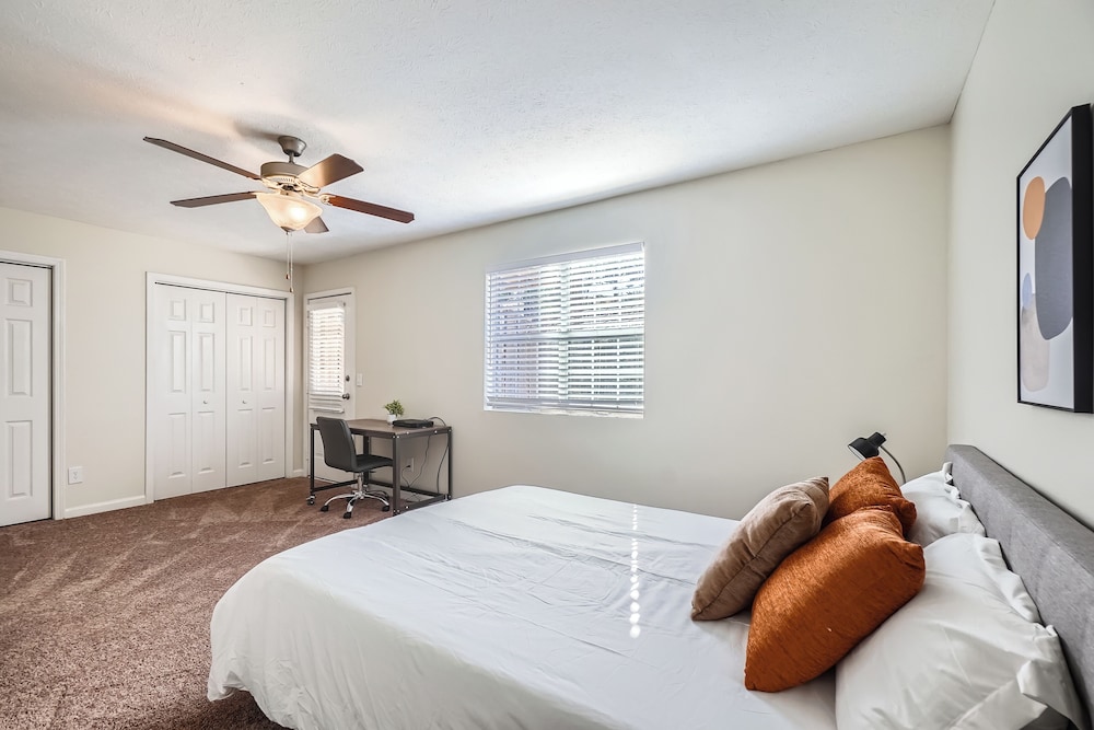 Overlook Club G2 l Spacious and cozy - Cumming | Vrbo