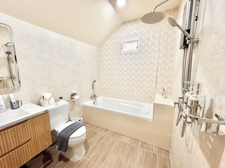 New Stylish 4-bedroom Villa Near Chaweng Beach Samui - Koh Samui