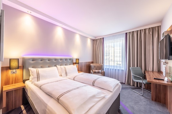 Premier Inn Düsseldorf City Centre - Düsseldorf