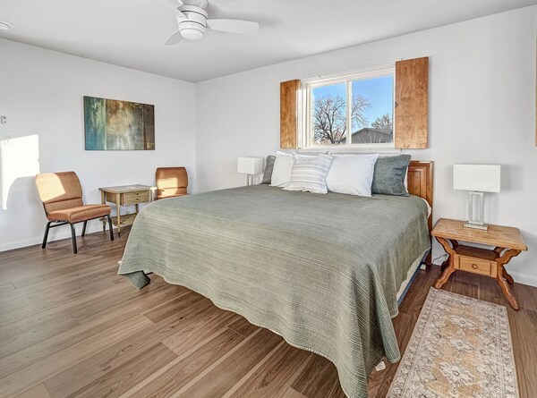 Retro Retreat A 60's Time Capsule 3 Bedroom Home - Palisade, CO