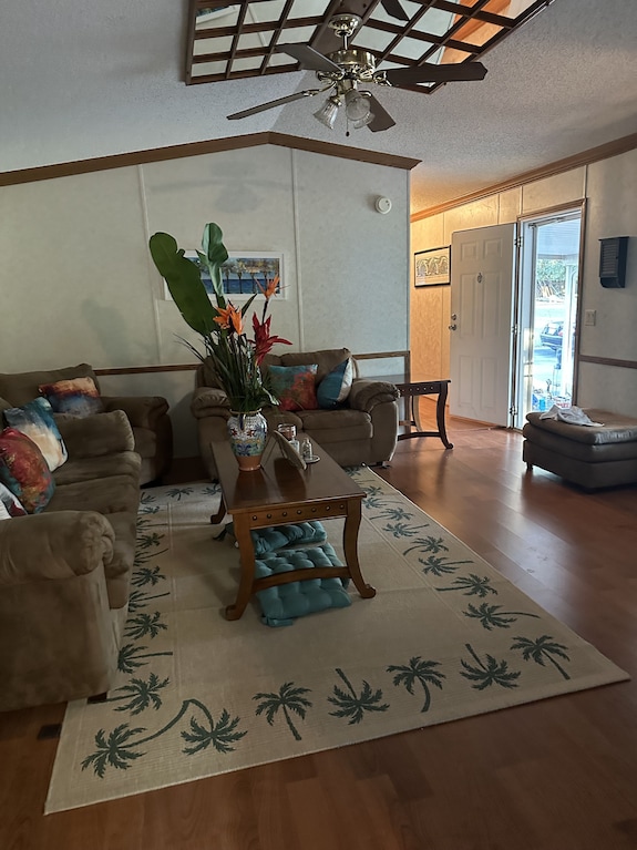 Charming 3-bedroom Mobile Home With Wifi, Ac In Quaint Ventress - Louisiana