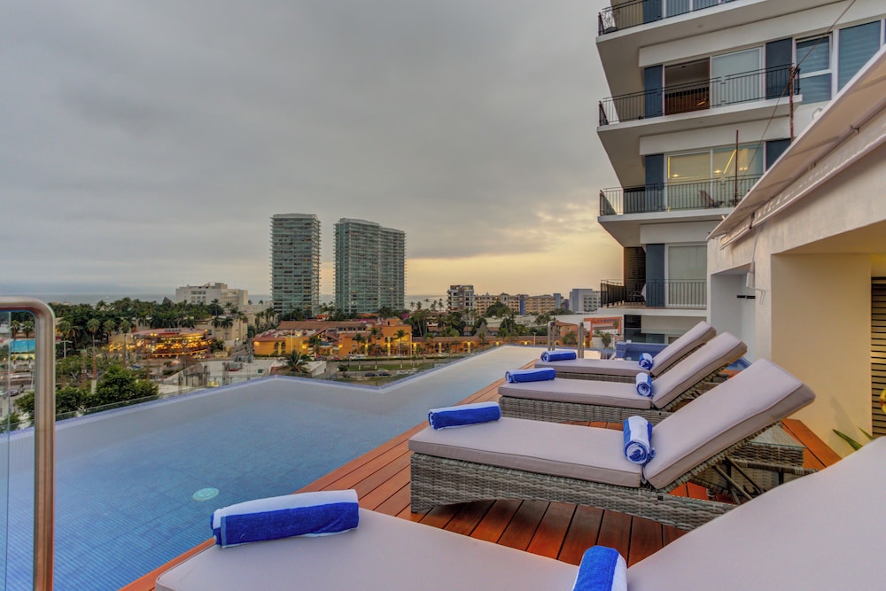 Porto 15 Condominios - Puerto Vallarta