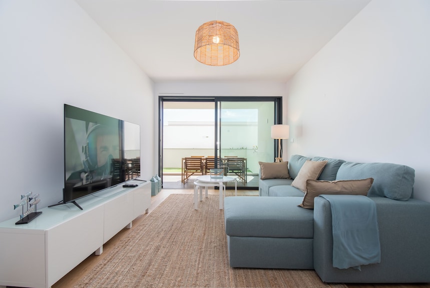 New Two-bedroom Apartment Near The Estuary And The Beach. Less Than 5 Minutes' Walk From Everything! - Fuseta