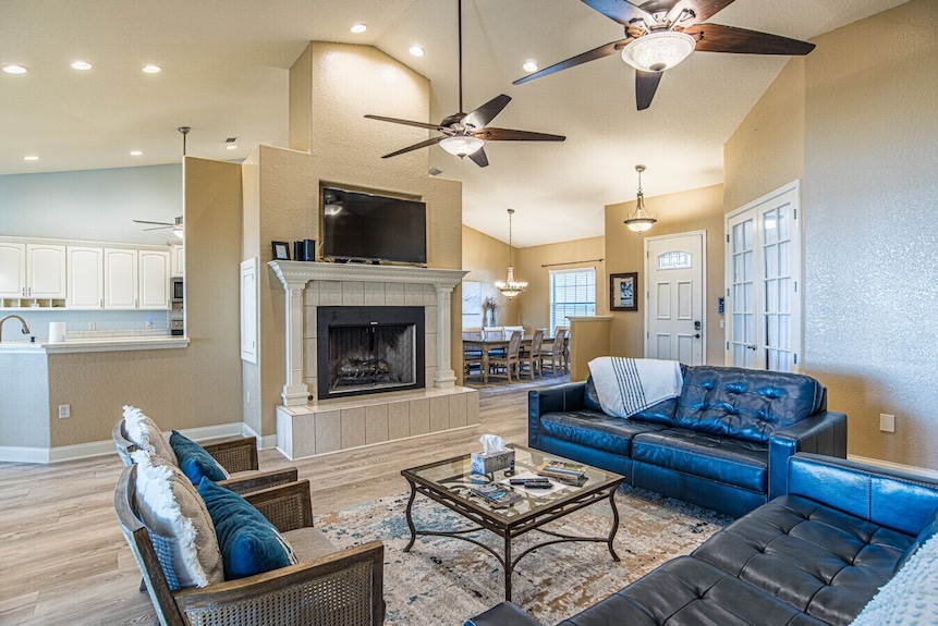 Perfectpointelakehouse|pvtdock|kayaks|8ppl|firepit|screenedpatio - Inverness, FL